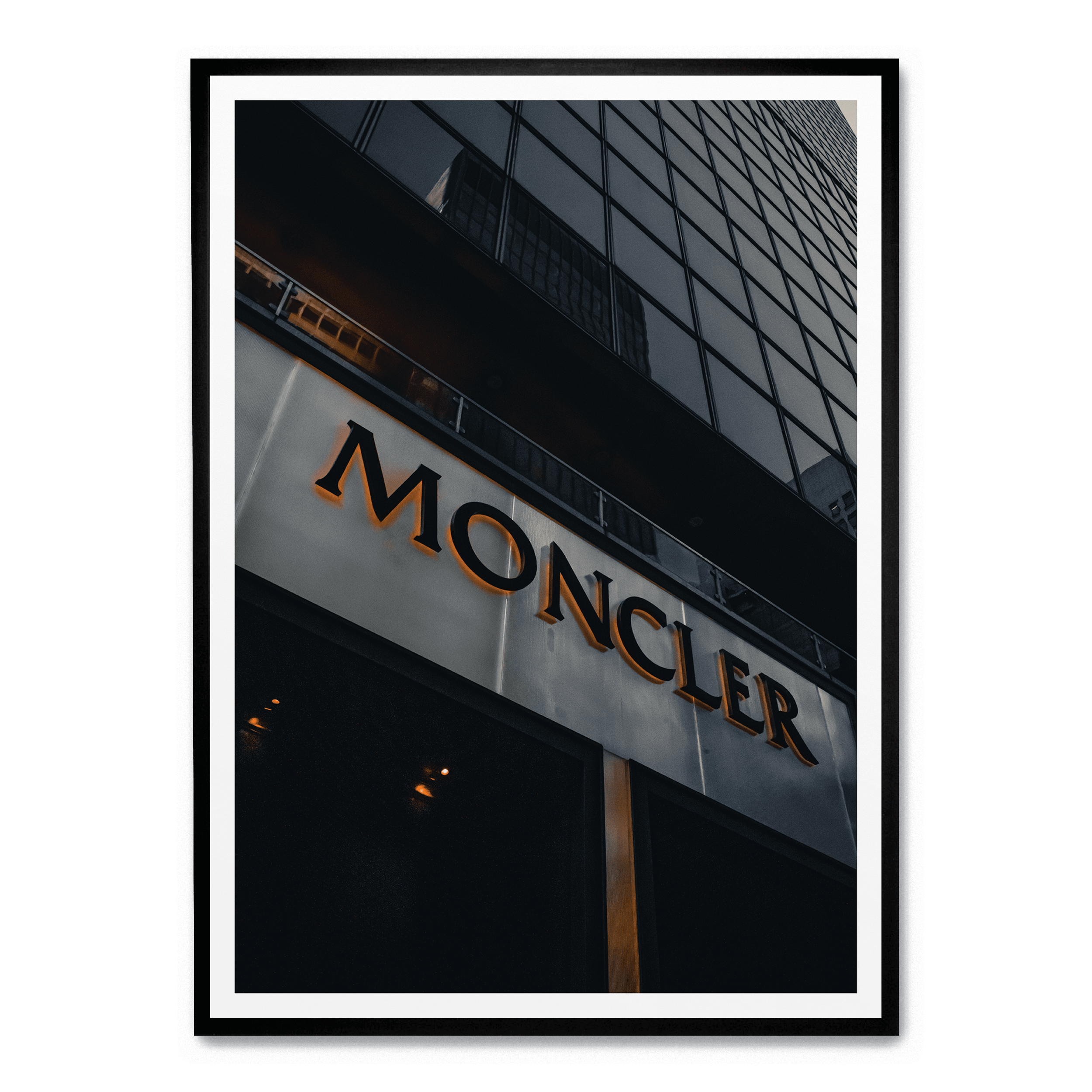 Moncler Front – POSTERA
